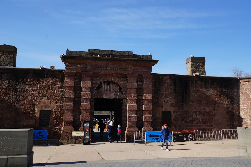 Castle Clinton National Monument - Battery Park, New York, NY 10004 ...
