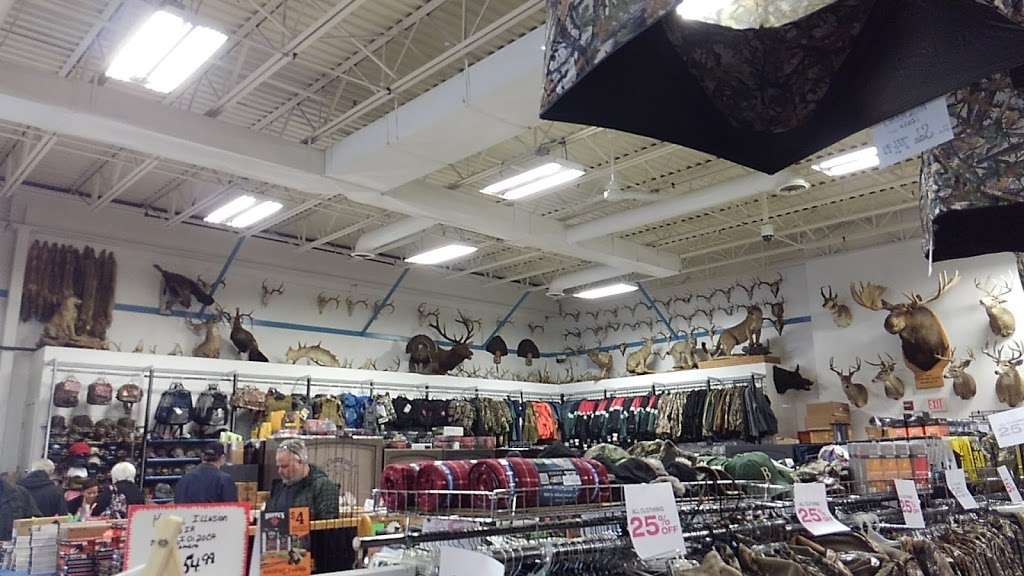 Davis Sport Shop - 120 NY-17, Sloatsburg, NY 10974 - Hours, Directions ...