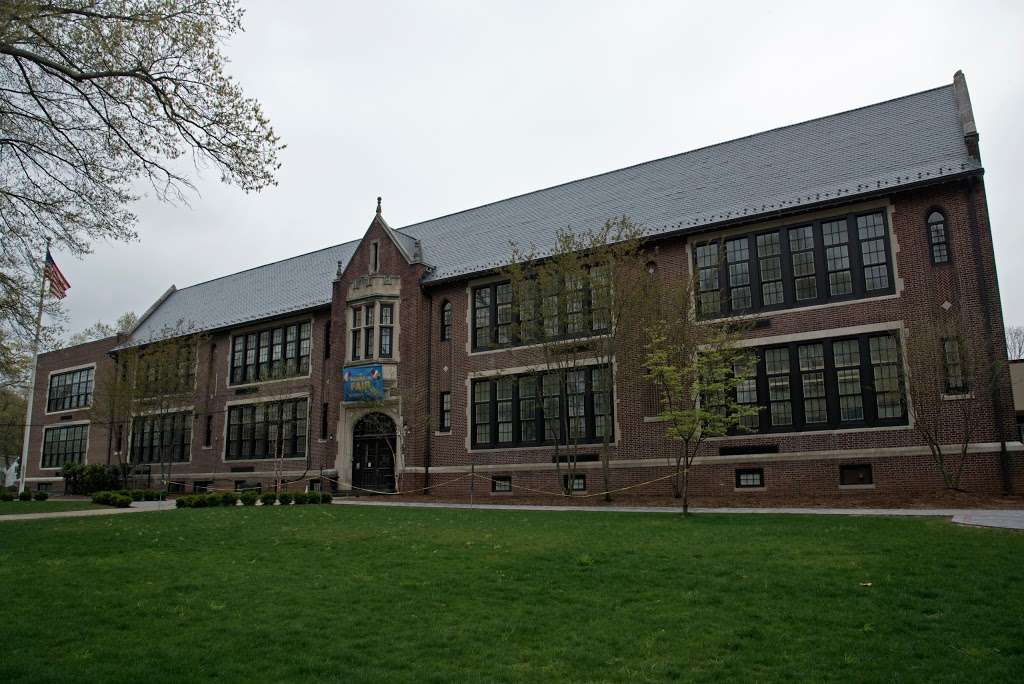 Franklin Elementary School - 2313, 136 Blackburn Rd, Summit, NJ 07901 ...