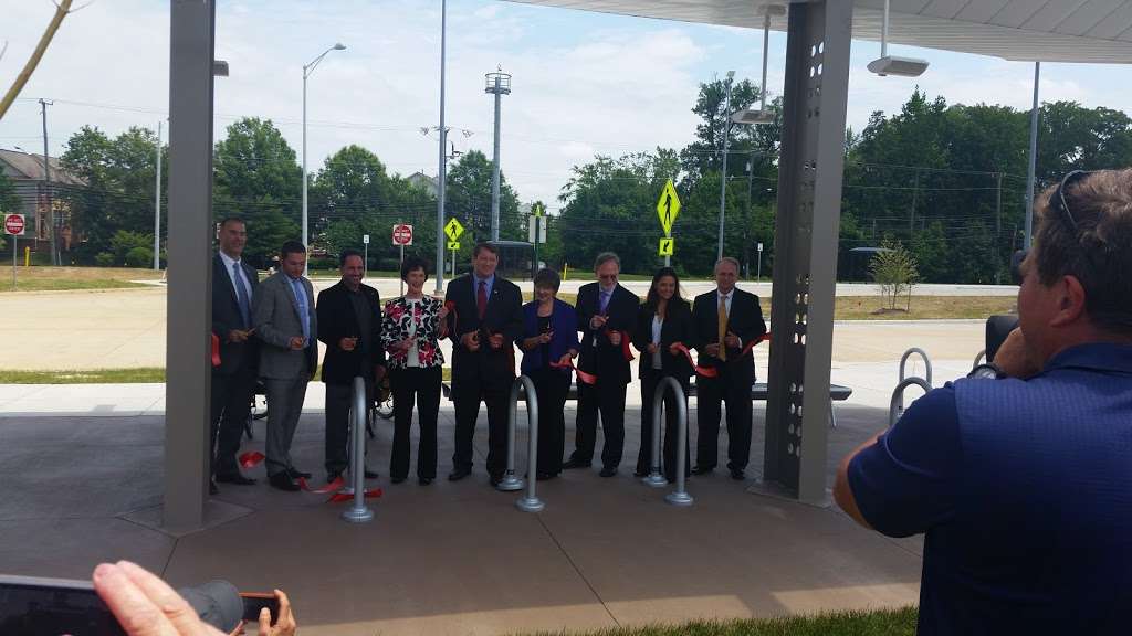 Stringfellow Road Park-&-Ride - 4920 Stringfellow Rd, Centreville, VA ...