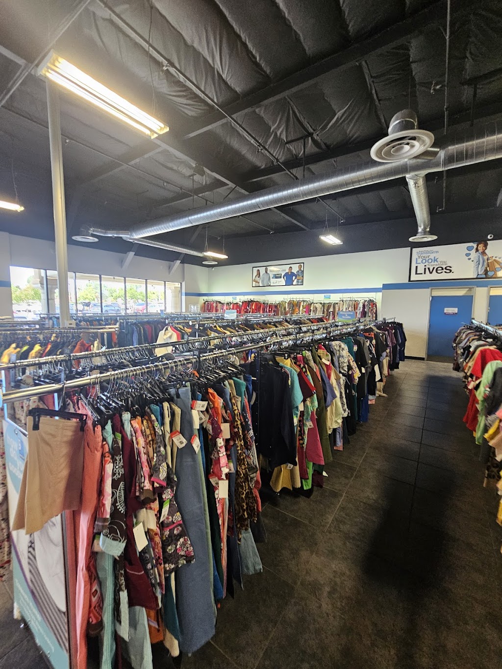 Goodwill Southern California Store & Donation Center - 7211 Boulder Ave ...