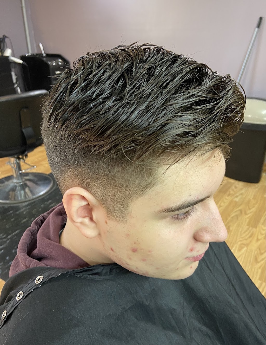 Headz Up Hair Salon - 808 W Washington St, Bluffton, IN 46714 - Hours ...