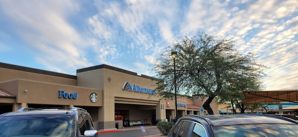 Albertsons in 6965 N Hayden Rd, Scottsdale, AZ 85250, USA