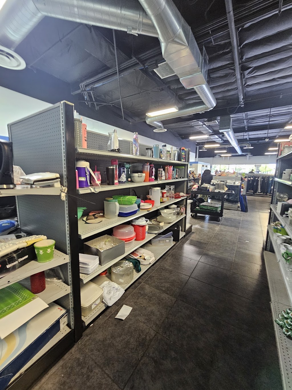 Goodwill Southern California Store & Donation Center - 7211 Boulder Ave ...