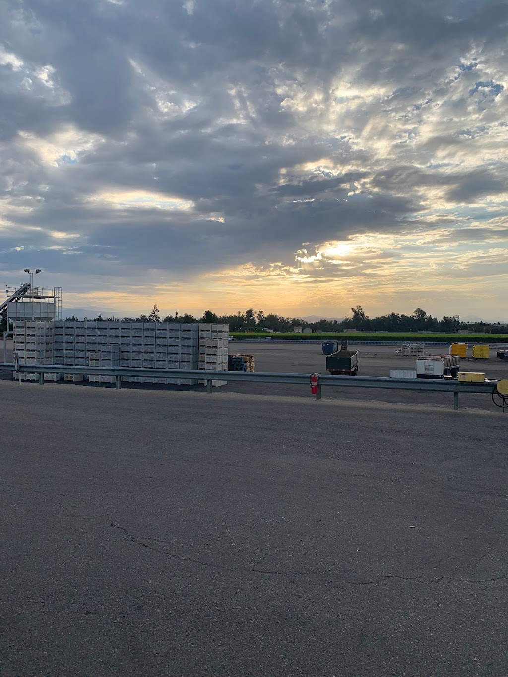 Moonlight Packing Corporation - 17770 E Huntsman Ave, Reedley, CA 93654 ...