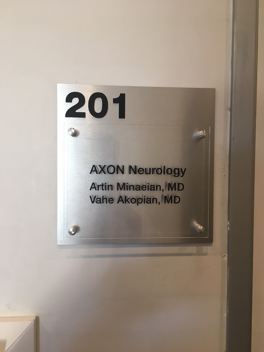 Vahe Akopian MD - 1451 E Chevy Chase Dr #201, Glendale, CA 91206 ...