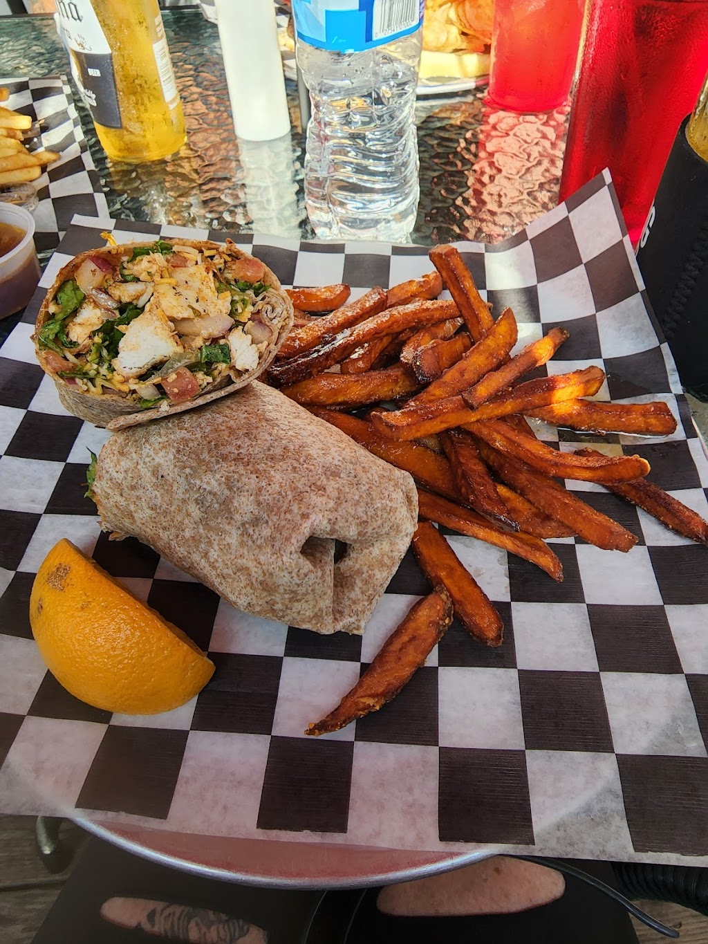 Bandana's Bar & Grill - 930 Lake Rd, Youngstown, NY 14174