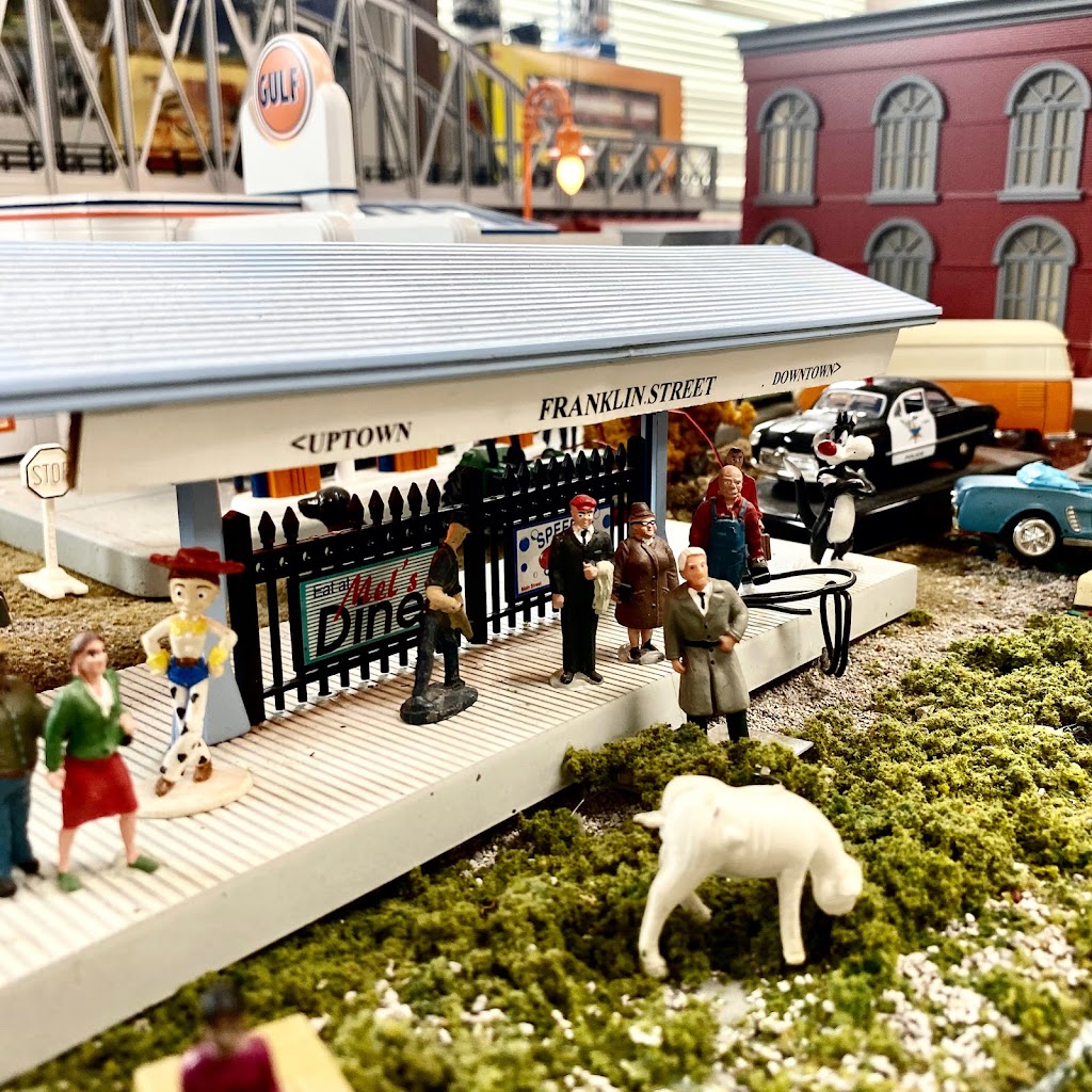 The Train Loft - 4007 B, Country Club Rd, Winston-Salem, NC 27104 ...