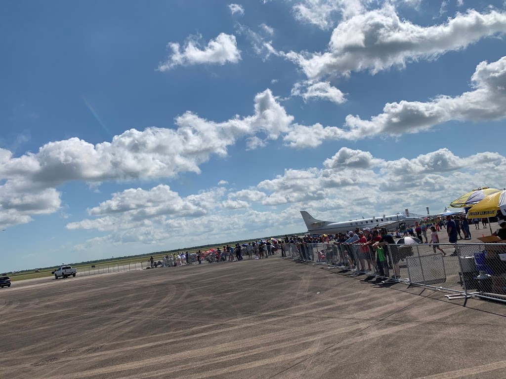 Ellington Airport - 11602 Aerospace Ave, Houston, TX 77034 - Hours ...