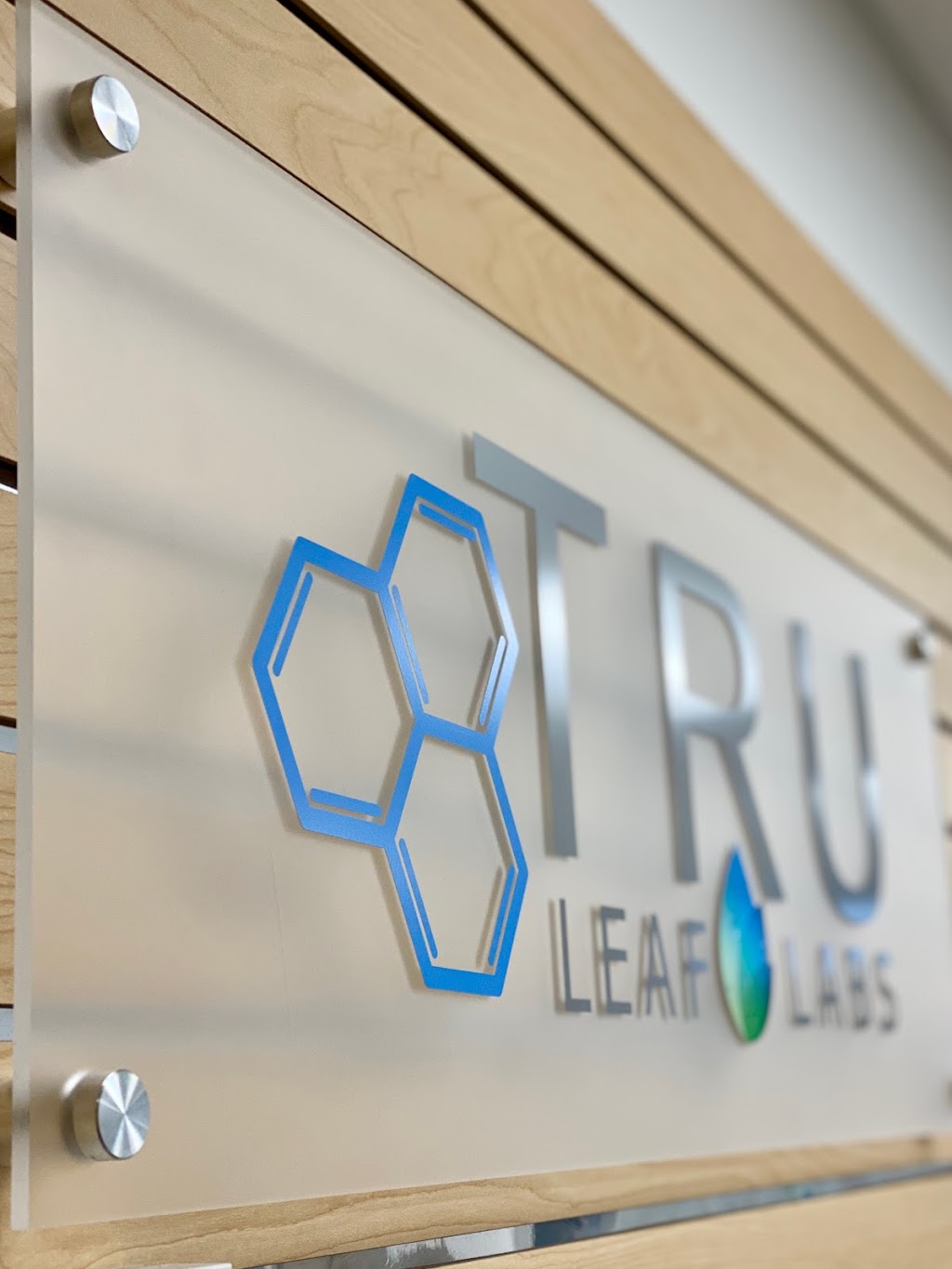 TRU Leaf Labs - Pharmacist Formulated CBD Products - 6010 Hidden Valley ...