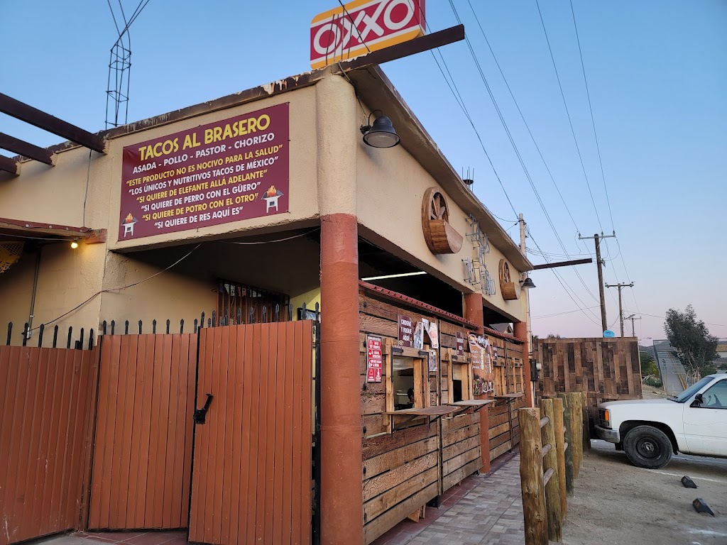 Tacos Al Brasero, El Testerazo Baja California - Km 50, Un Lado del ...
