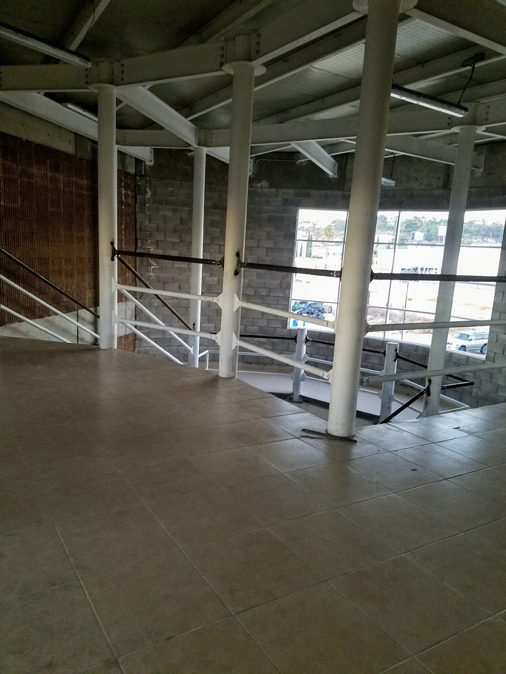 COBACH Nueva Tijuana - Valles S/N 3a. Etapa del Río, Río Tijuana 3a ...