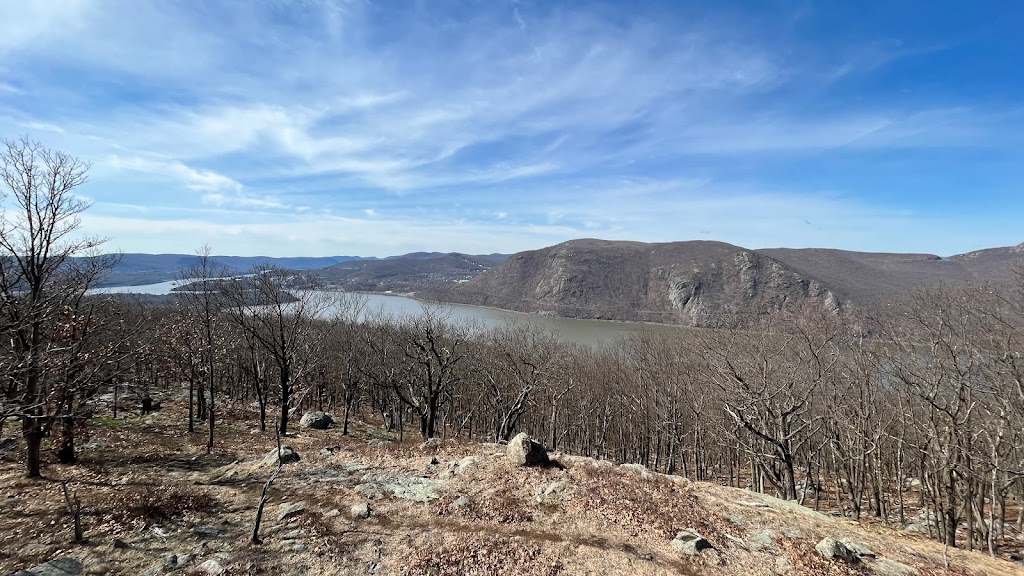 Hudson Highlands State Park Preserve visitor center - 3011 NY-9D, Cold ...