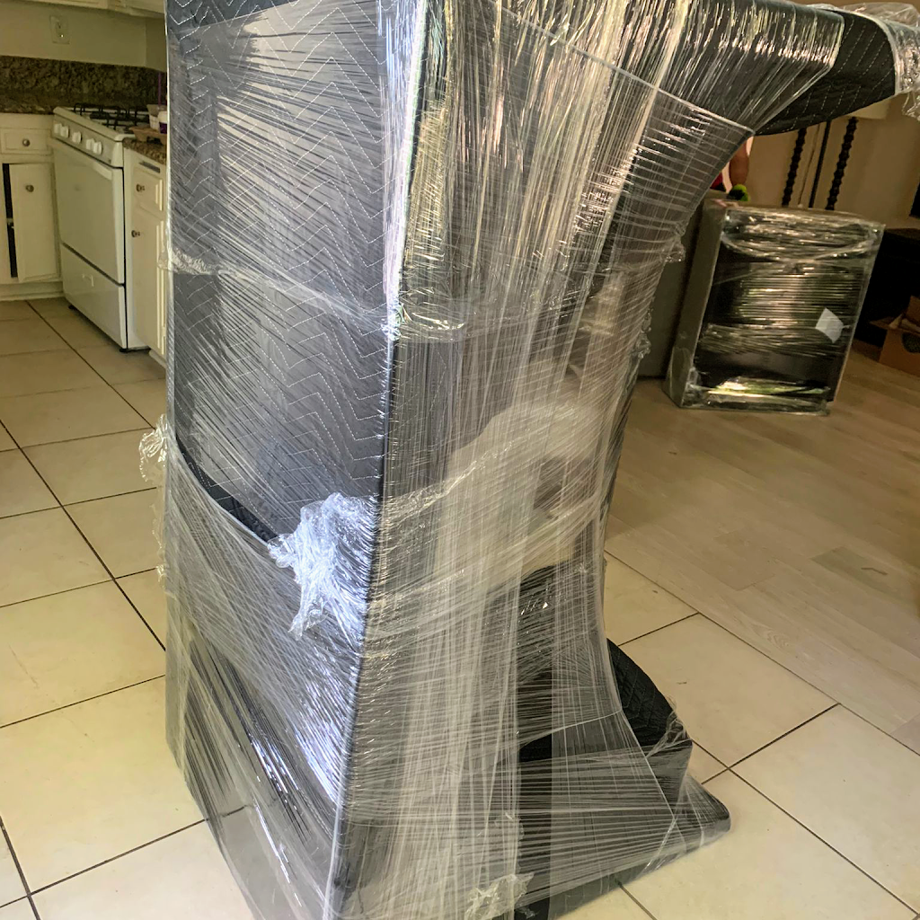 Redline moving - 5461 Yarmouth Ave apt 14, Encino, CA 91316 - Hours ...