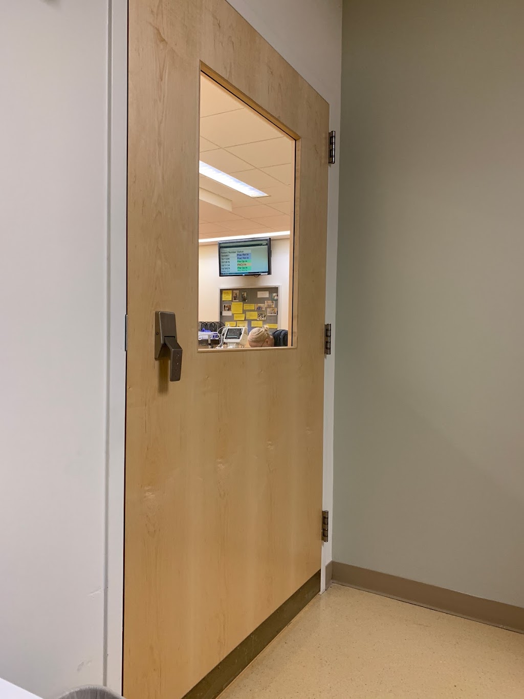 UChicago Medicine AdventHealth Bolingbrook - 500 Remington Blvd ...