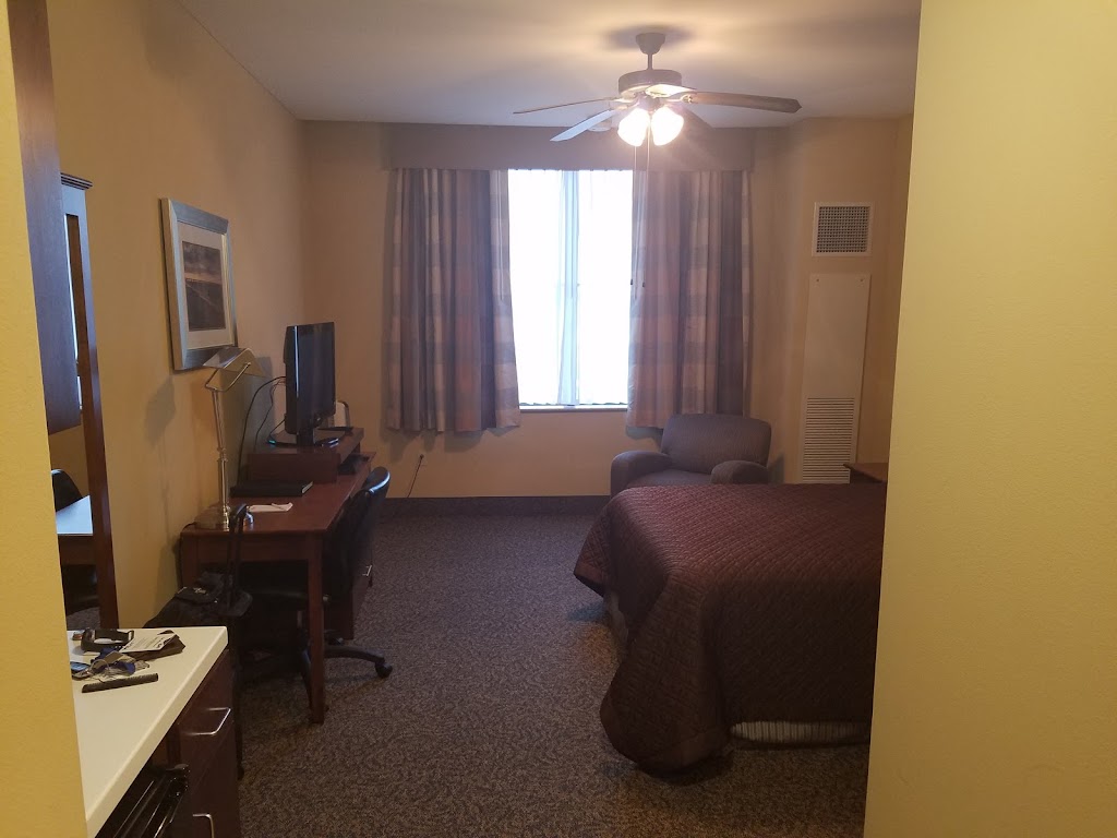 Langley Inn, 70 Nealy Ave, Hampton, VA 23665