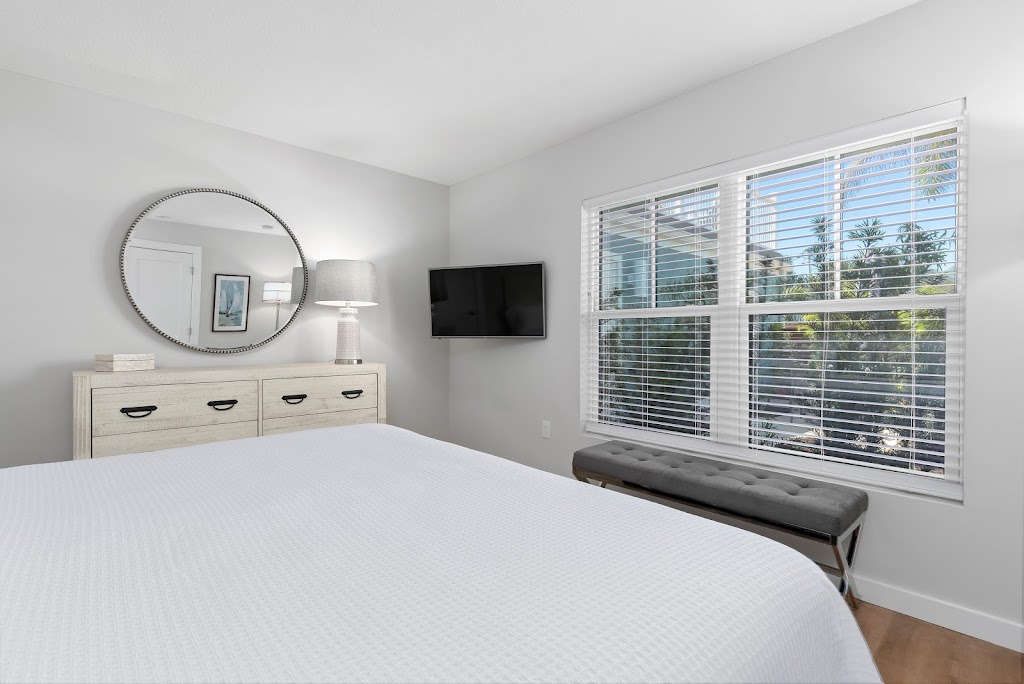 Escape Casey Key Resort & Marina - 212 Casey Key Rd, Nokomis, FL 34275 ...