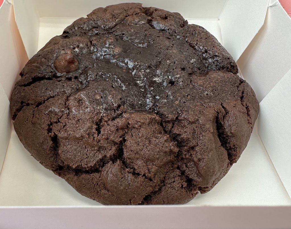 Crumbl Cookies - Waugh Chapel - 1410 S Main Chapel Way Suite 116 ...