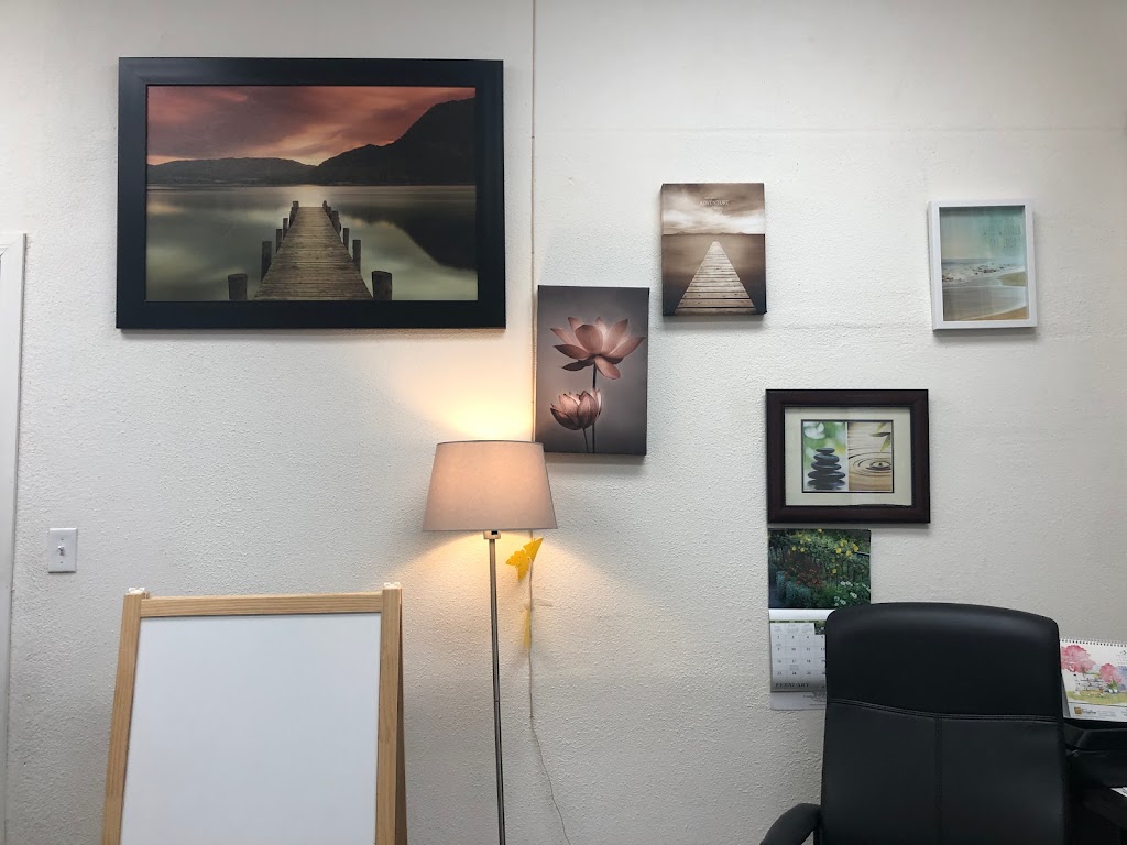 Kelly Quach, LMFT - 14411 Brookhurst St # E, Garden Grove, CA 92843