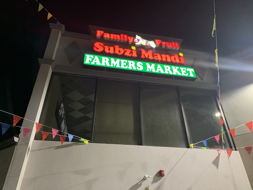 Subzi Mandi Farmers Market - 133 Youngs Rd, Hamilton Township, NJ 08619 ...