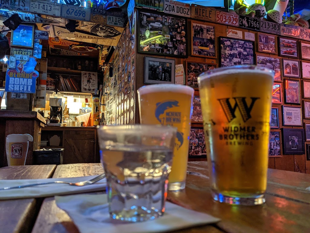 Dub's Tavern - 2509 SW Borland Rd, Tualatin, OR 97062, USA - BusinessYab