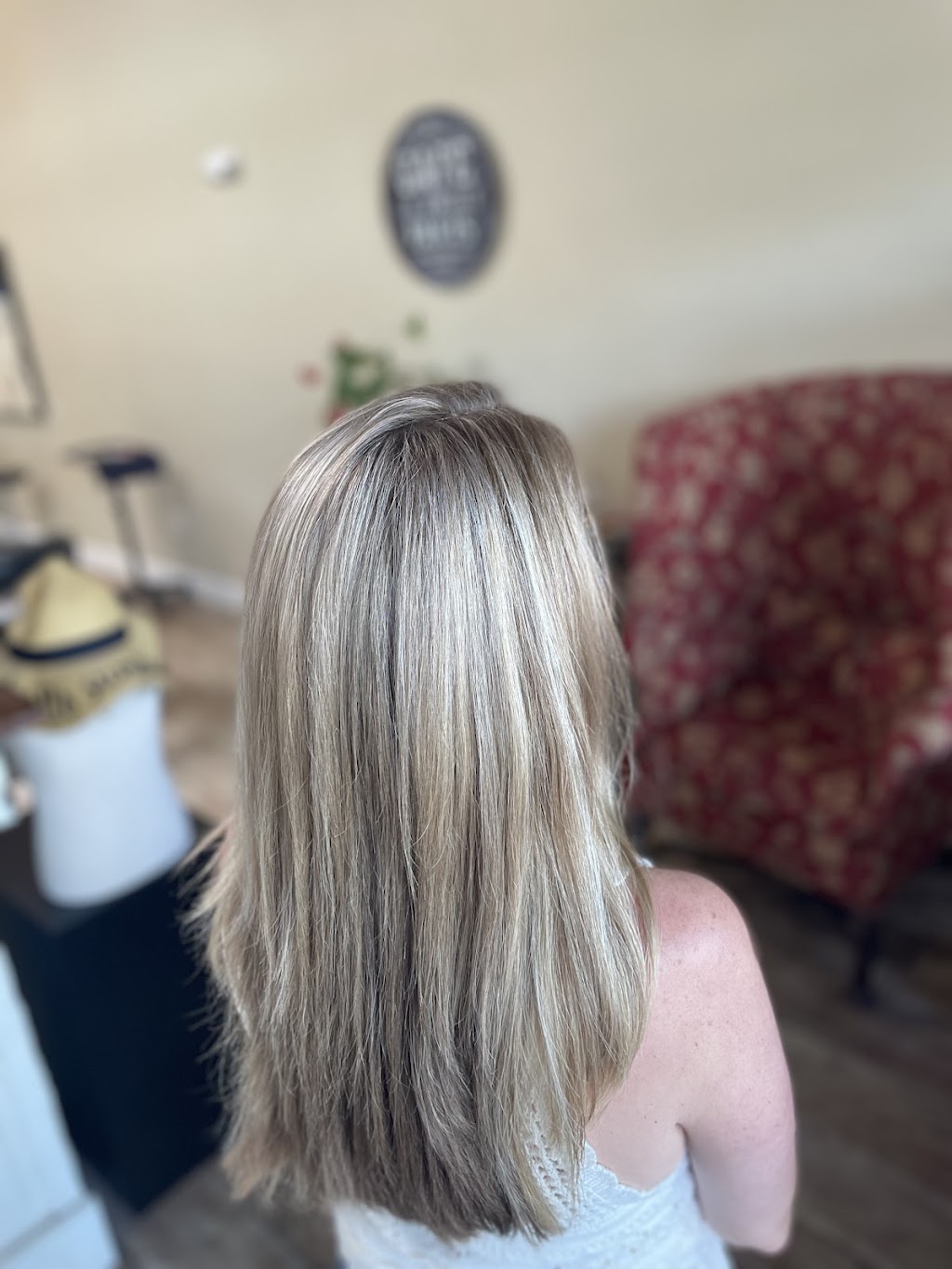 Elizabeth Viktoria Salon & Spa - 8274 Bee Ridge Rd, Sarasota, FL 34241 ...