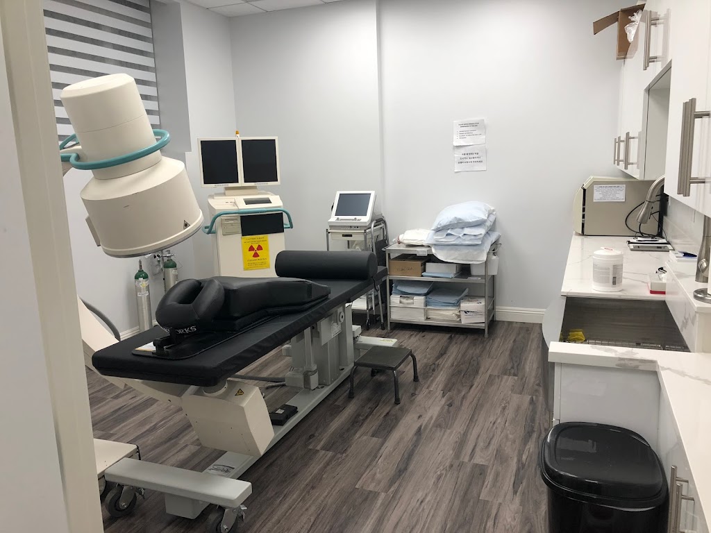 NuVation Pain Group: Phillip Lim, DO, MPH - 505 S Virgil Ave #206, Los ...