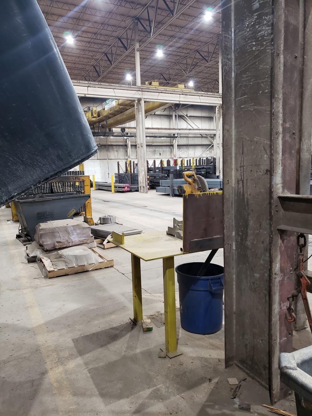 Russel Metals Williams Bahcall - 999 W Armour Ave, Milwaukee, WI 53221 ...