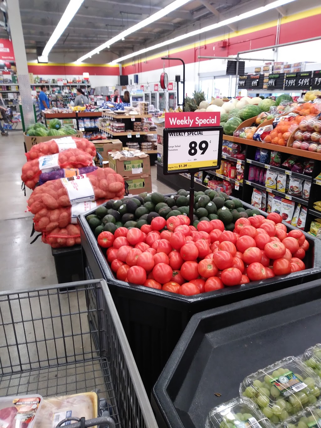 Smart & Final - 8675 Base Line Rd, Rancho Cucamonga, CA 91730, USA ...